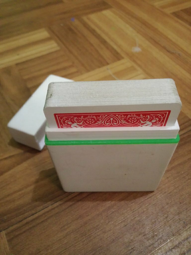 Free 3D file Playing Card Box 📦 ・3D printer model to download・Cults